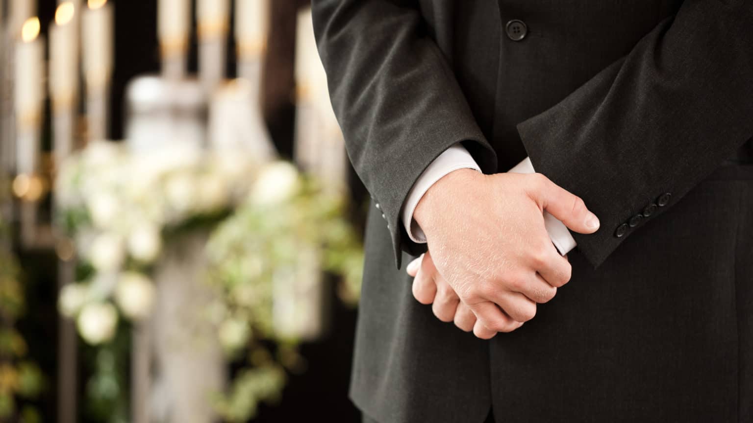 Funeral etiquette: 15 tips for attending a funeral - Dillamore Funeral ...